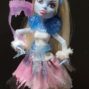 monster high | Toys | Monster High G Abbey Ghouls Rules Only Displayed ...